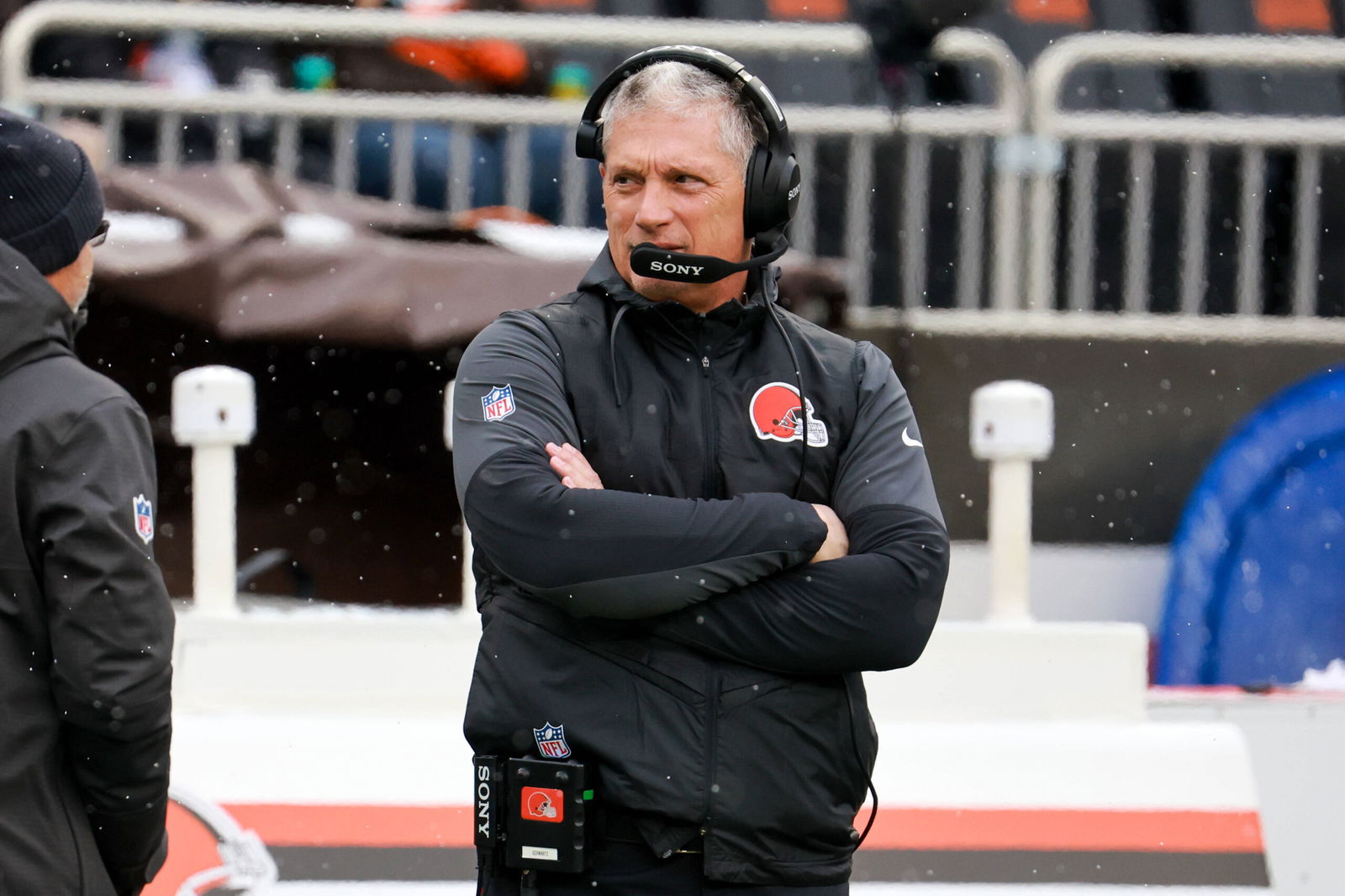 Browns Drops Major Jim Schwatrz & Tommy Rees Update as Head Coach Hunt ...